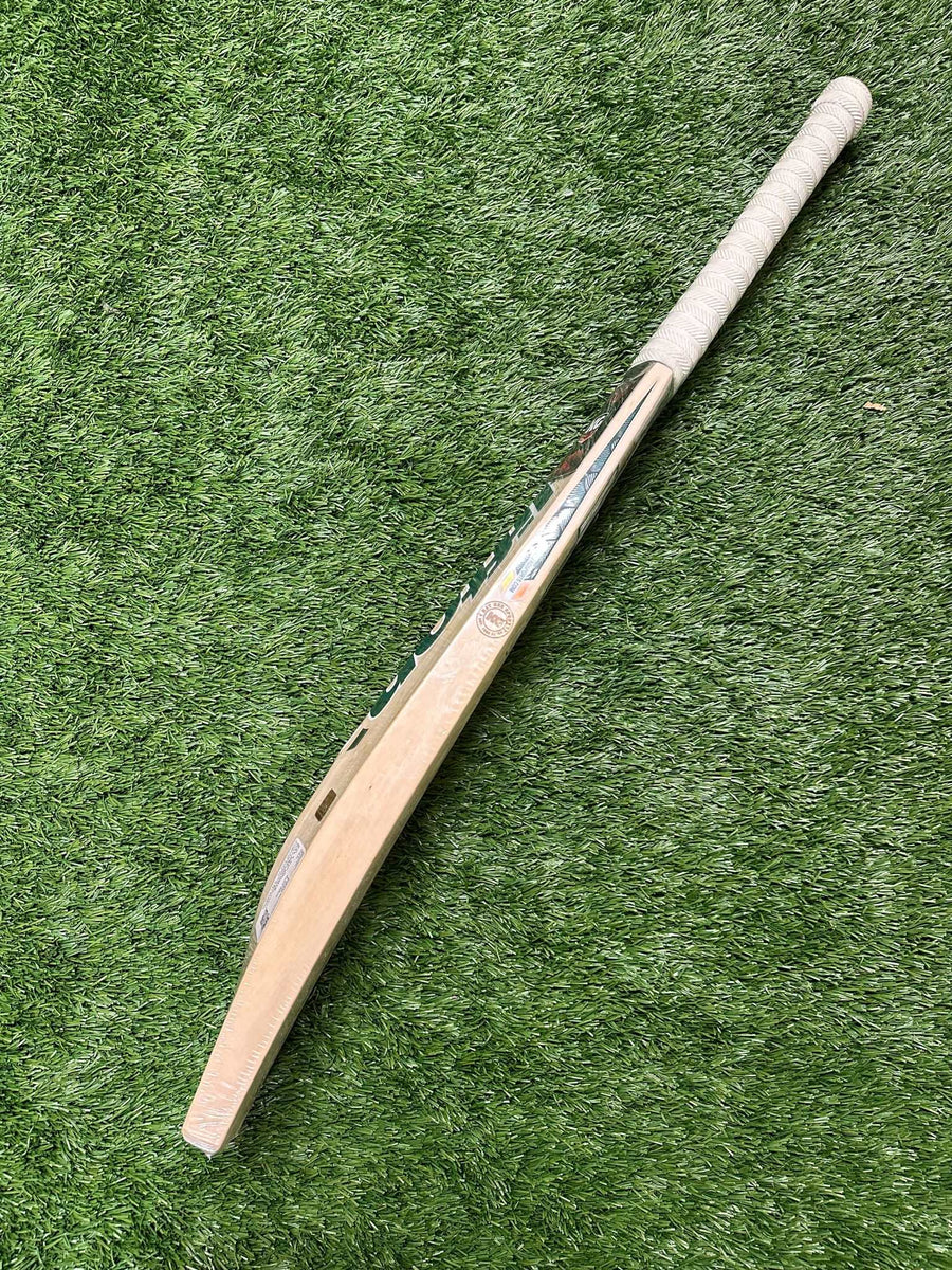 KG Viper Cricket Bat | Cricket Bats | Canada – Kinetic Sports