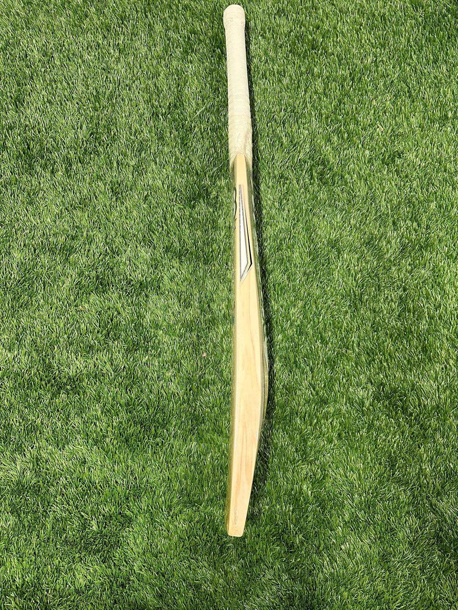 MB UMZ Elite Edition Cricket Bat | Cricket Bats | Canada – Kinetic Sports